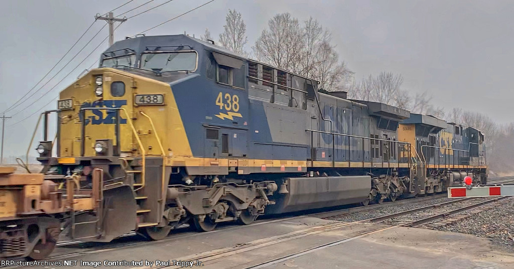 CSX 438
